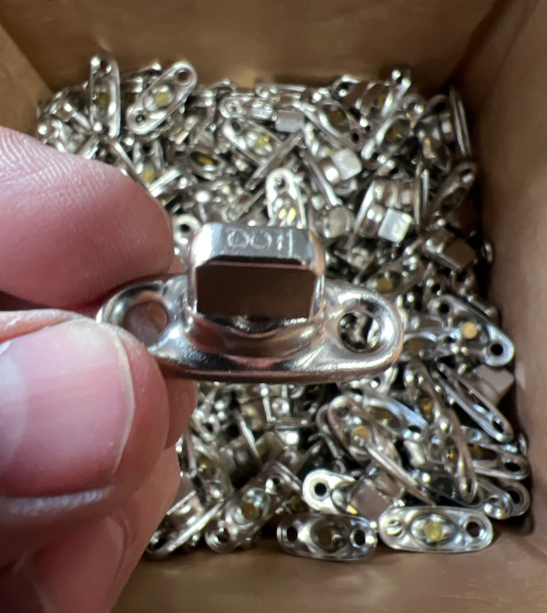 Turnbuckle Stud Eyelet Washer – BayTrim Upholstery Supply